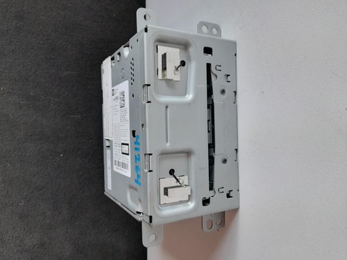 HOLDEN COMMODORE STEREO/HEAD UNIT HEAD UNIT, NON SAT NAV TYPE, VF, 05/ ...