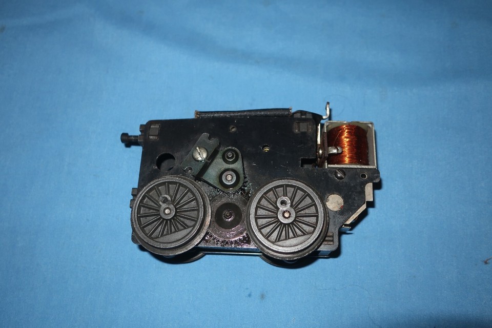 Lionel #1615 Switcher Locomotive 4 Wheel Chassis/Motor/E-unit. Runs ...