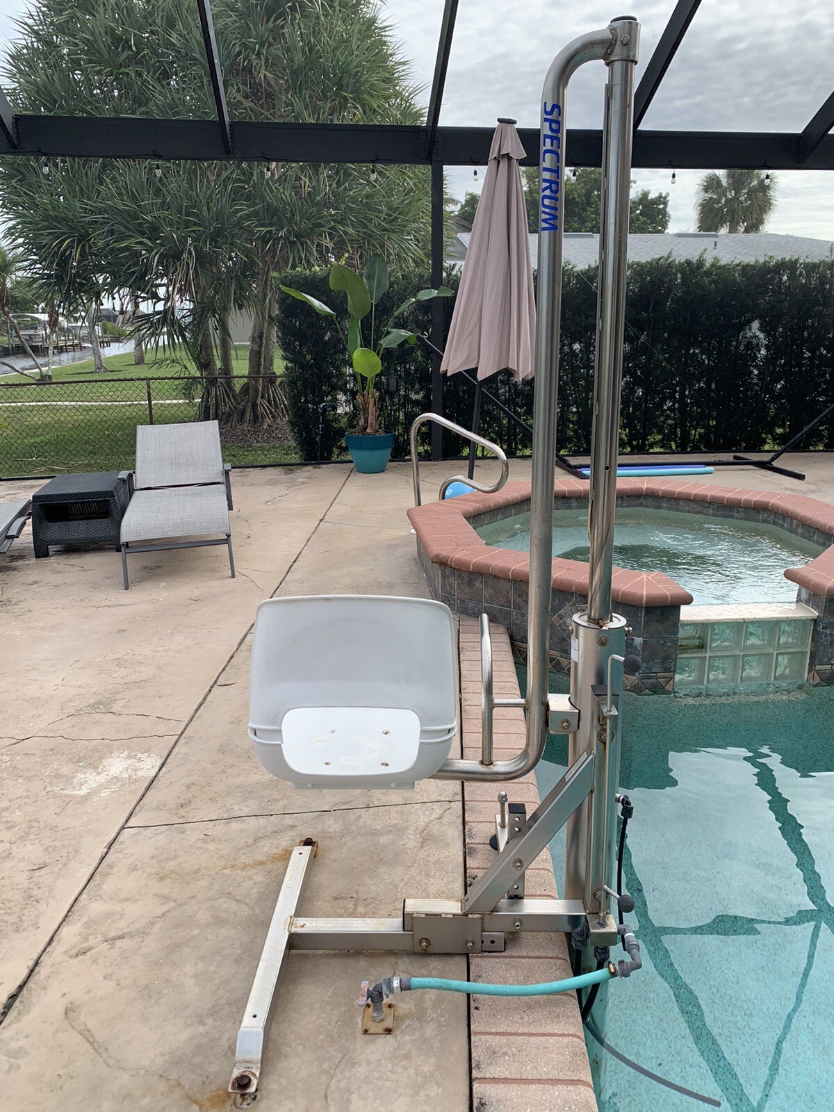 Spectrum Water Powered Pool Lift | eBay