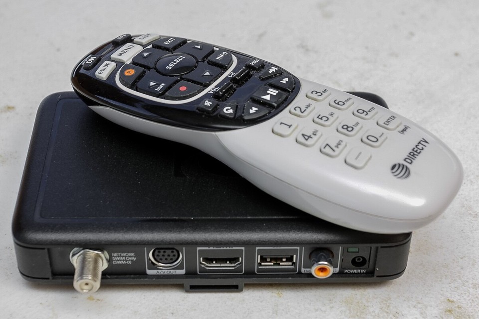 Direct TV C51-100 Genie Mini Receiver and Power Cord — Used | eBay