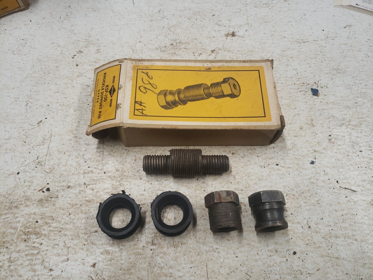 NORS 1939-1948 Chevy King Pin/ Upper Outer Pivot Pin Kit KSP-100 ...