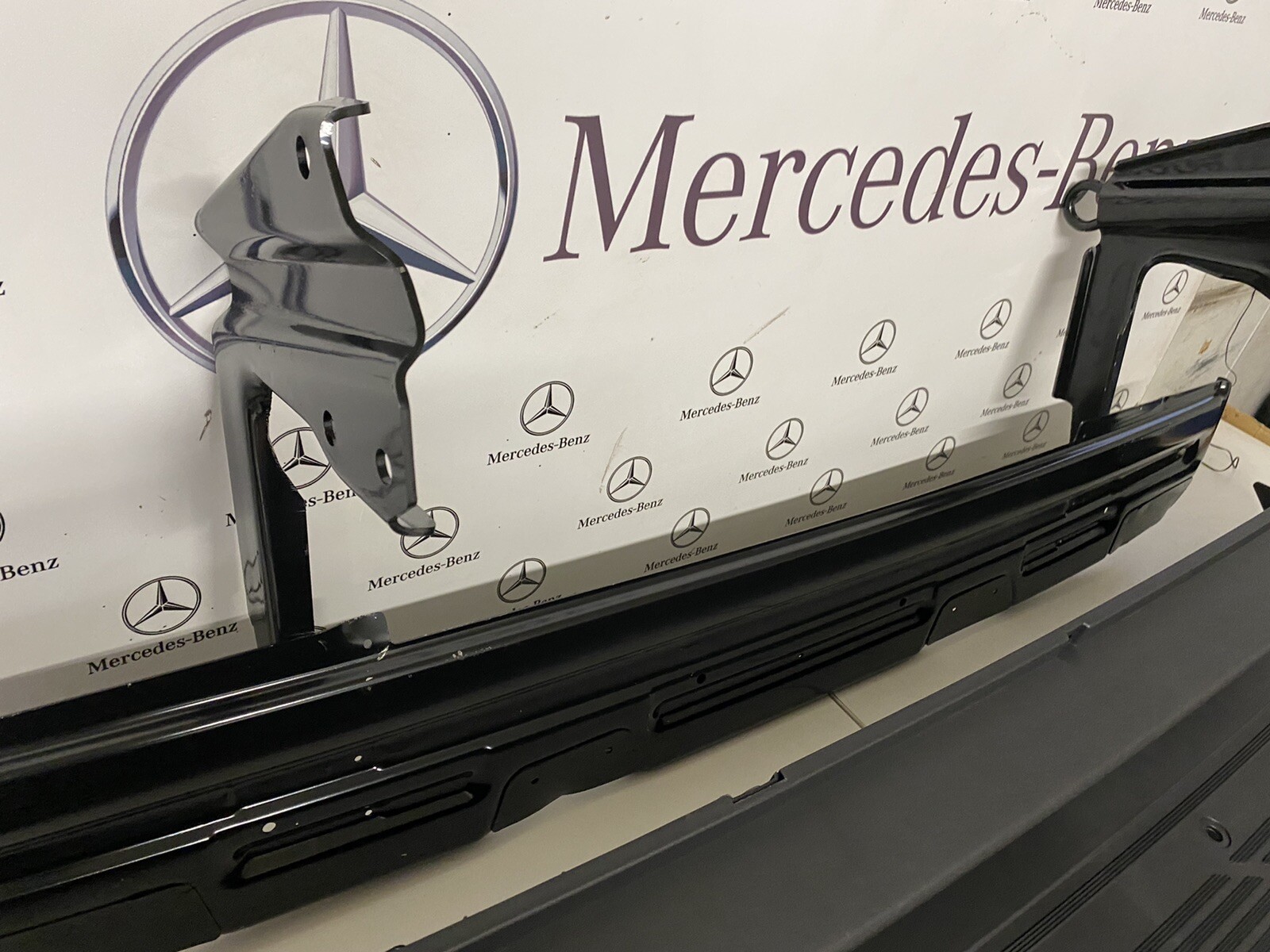 Mercedes Sprinter W907 New Shape 2020 Rear Step + Cover | eBay UK