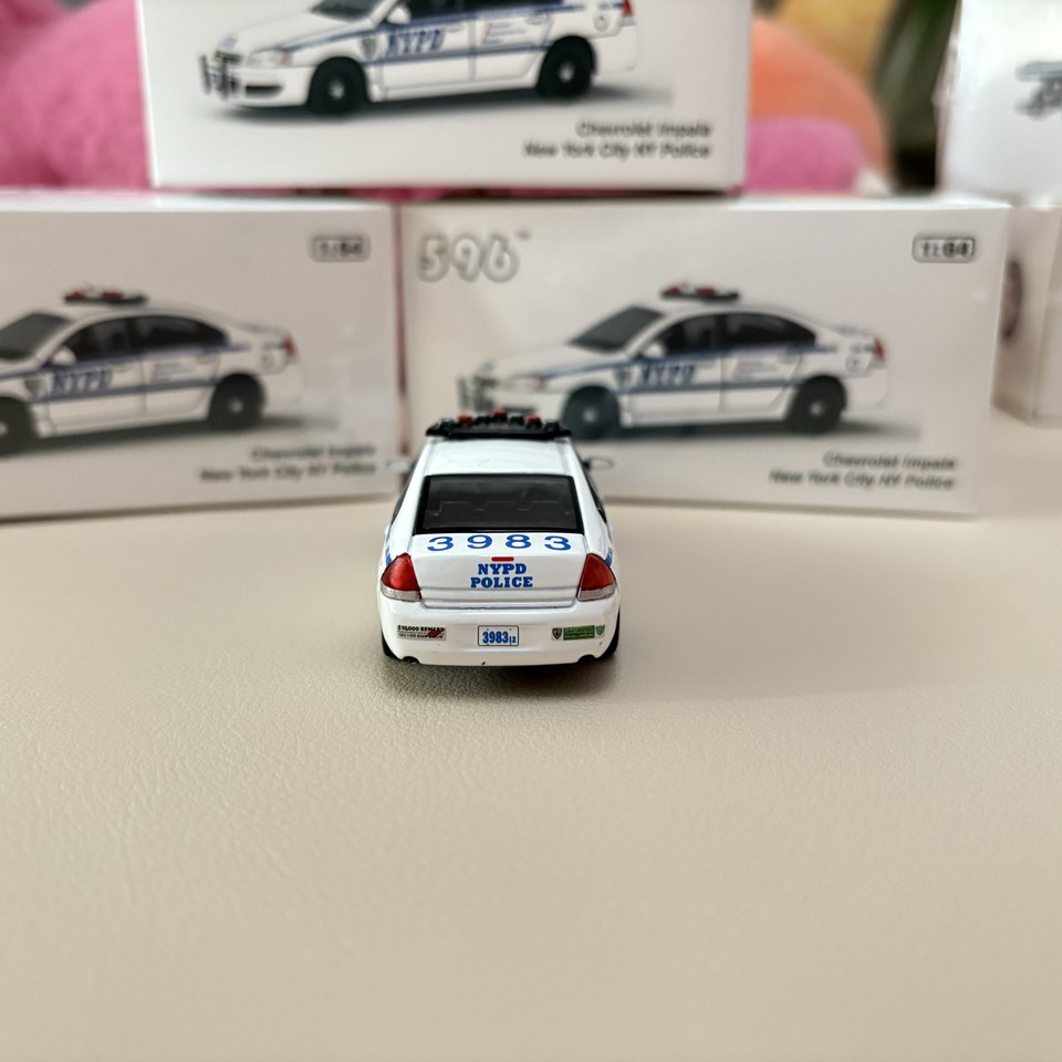 596 Model 1/64 Chevrolet Impala New York City NY Police Car Model | eBay