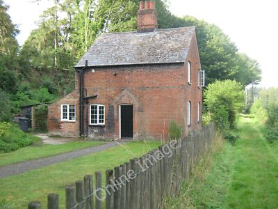 Photo 6x4 Chalkpit Cottage Littlebourne Small farm cottage near Upper ...