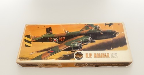 Airfix H.P 'Handley Page' Halifax 1:72 Scale Jet Model Kit - Open Box ...