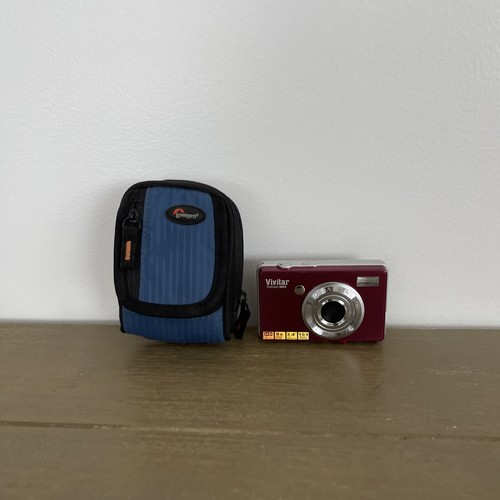 Vivitar ViviCam X024 (10.1 MP) Digital Camera with Fixed7.45mm/f3.0 ...