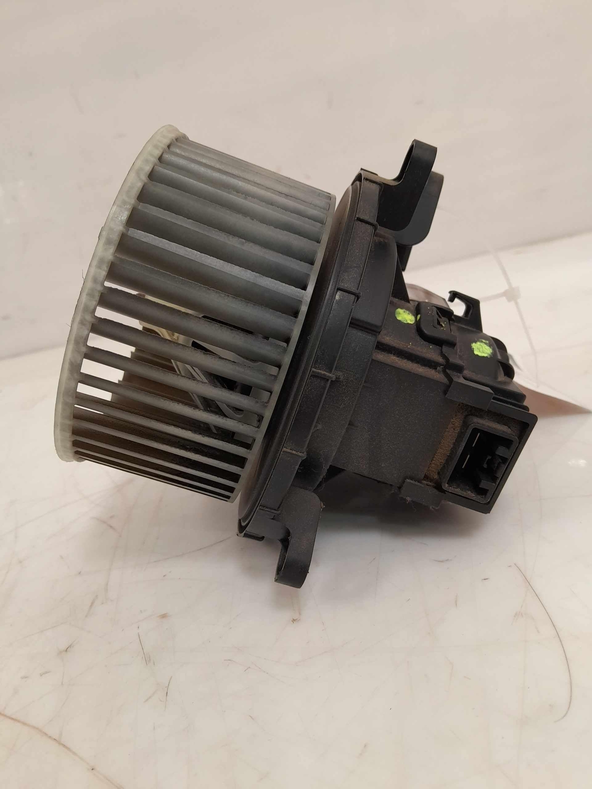 GM Rear HVAC Heater AC Blower Motor Fits Acadia Tahoe Yukon Enclave OEM ...