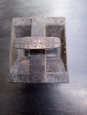 Fuse Blocks & Holders - Pull Out Fuse Holder