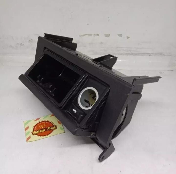 Genuine Mercedes Benz W124 E320 Front Ashtray Accessories Interior NOS ...