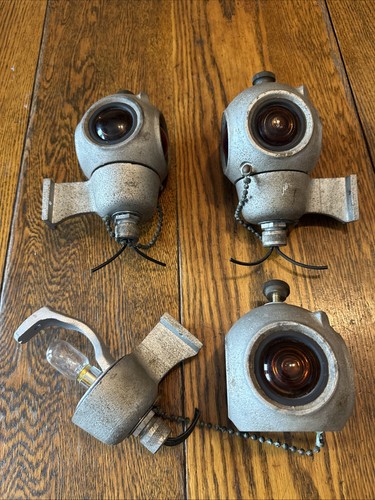 THREE (3) Vintage RAILROAD CABOOSE Marker Light Lamp PYLE NATIONAL ...