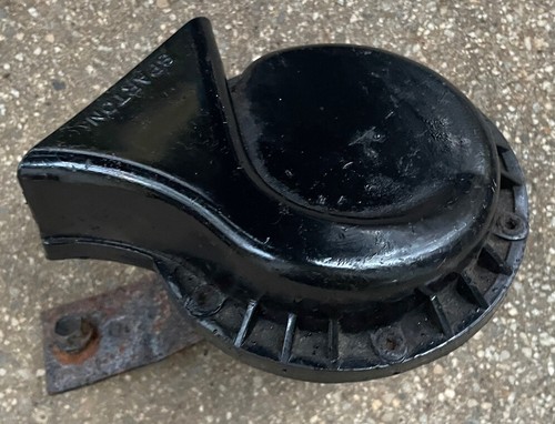 Jeep Wrangler YJ Horn Under Hood 6 Cylinder SPARTAN Original Parts OEM ...