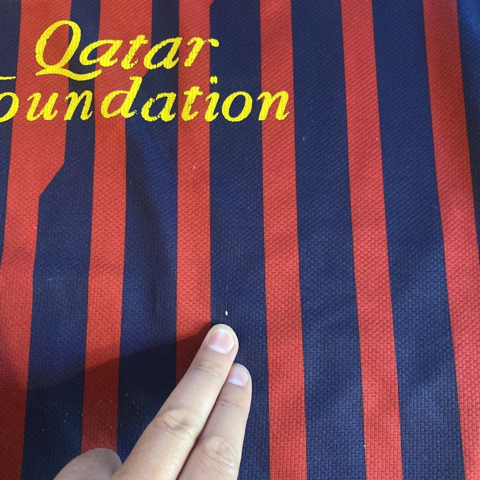 Nike Qatar Foundation Jersey Authentic - Size Youth XL - Free Shipping ...