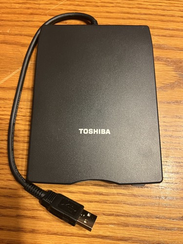 Toshiba USB FDD Kit External Floppy Drive Model No. PA3109U-1FDD (Black ...