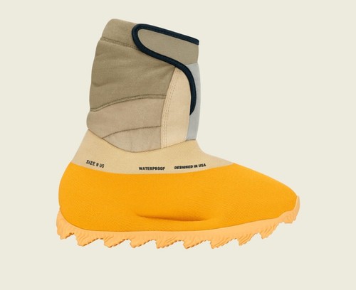Size 12 - Yeezy Knit Runner Boot Sulfur - GY1824 - BRAND NEW VERY RARE ...