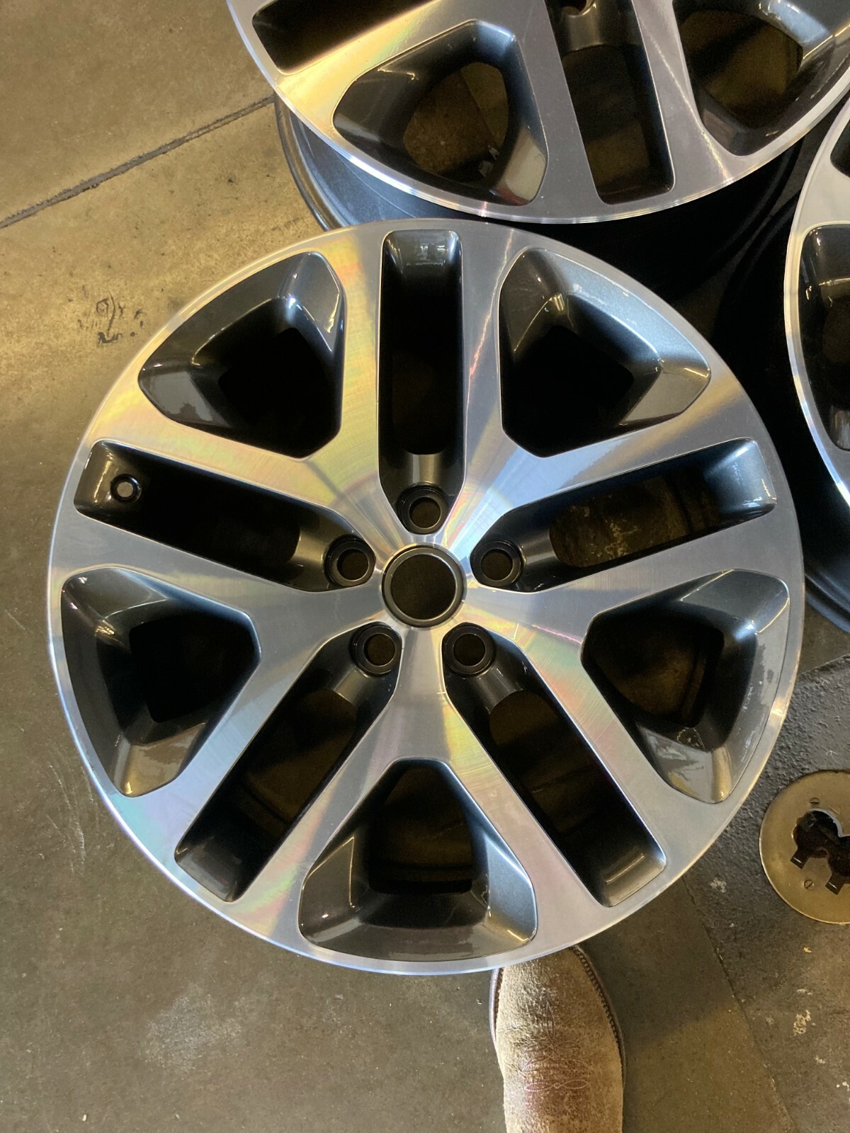 Land Rover Style 5095 20" Forged Alloy Wheels LR133250 | eBay