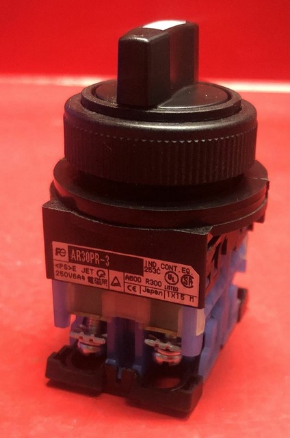 Fuji Electric Ar30pr-3 3 Position Selector Switch 250v-ac 6a for sale ...