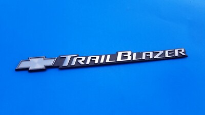 02 03 04 CHEVROLET TRAILBLAZER SIDE DOOR EMBLEM LOGO BADGE SYMBOL USED ...
