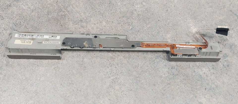 Dell Latitude D800 Hinge Cover Power Button Board & Connector 0W2418 ...