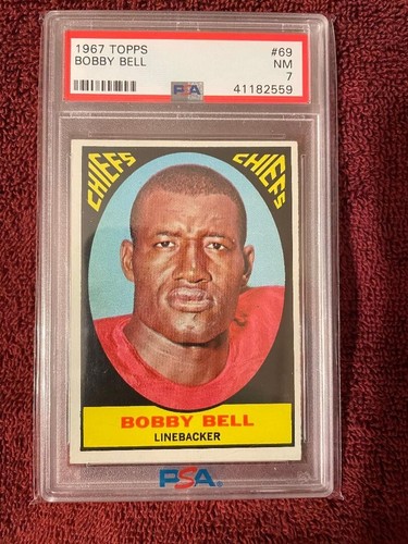 1967 Topps Football Card# 69 Bobby Bell Kansas City Cheifs PSA 7 Near ...