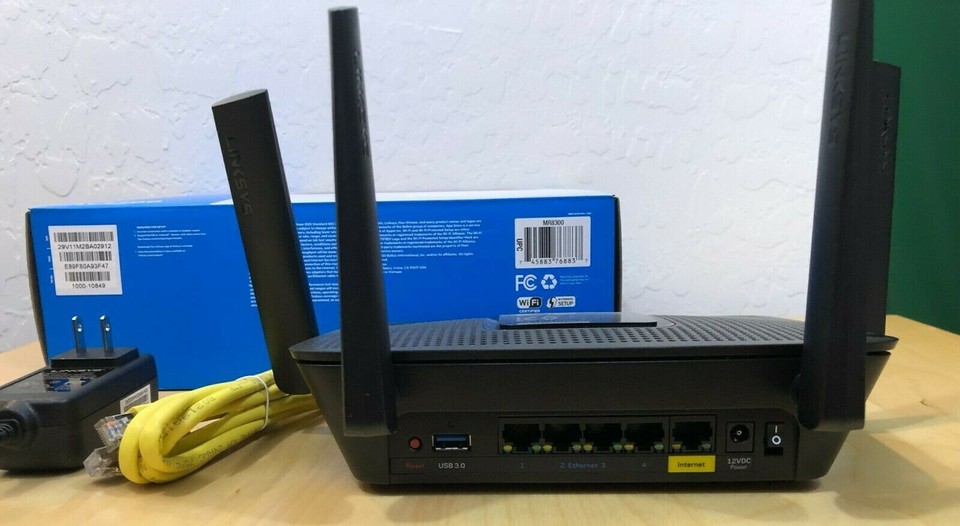 Linksys MR8300 Tri-Band Mesh AC2000 Wi-Fi Router - Open Box | eBay