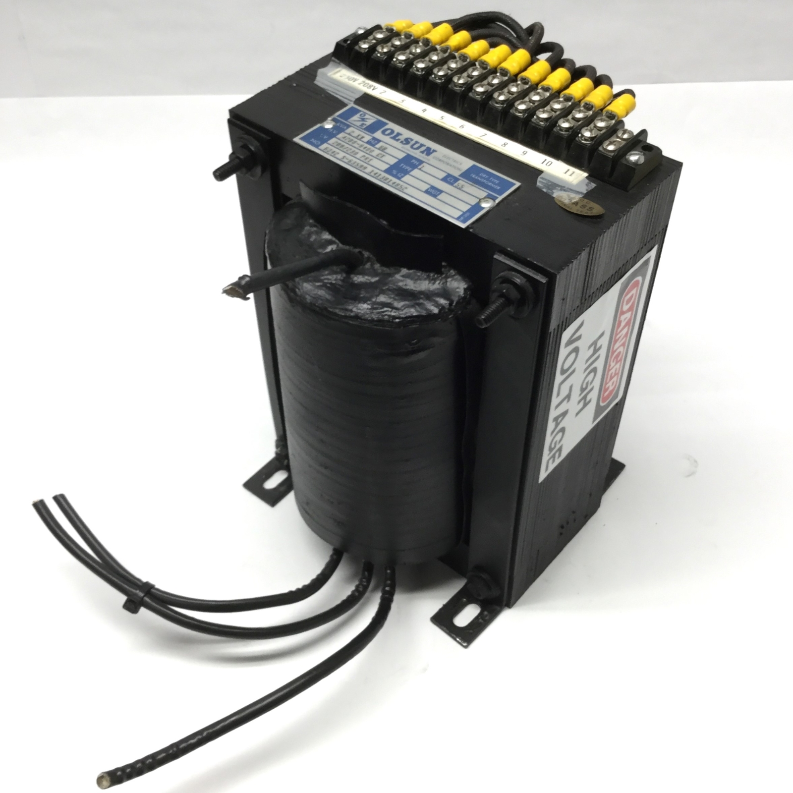 Olsun Dry Type Transformer, 2kVA, 4200-8400V CT High, 208/230V Low ...