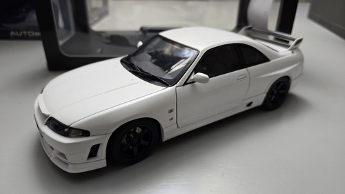 1:18 AUTOART - Nissan Skyline GT-R R33 R TUNE - 77325 | eBay