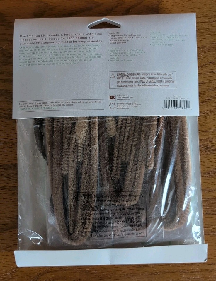 Martha Stewart Pipe Cleaner Forest Craft Kit Makes 7 Animals Diorama ...