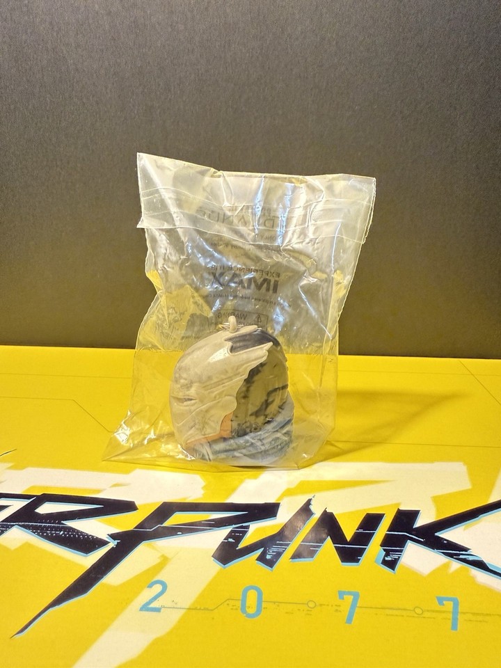 PREDATOR BADLANDS KEYCHAIN - IMAX AMC- Limited Edition PROMO- SEALED ...