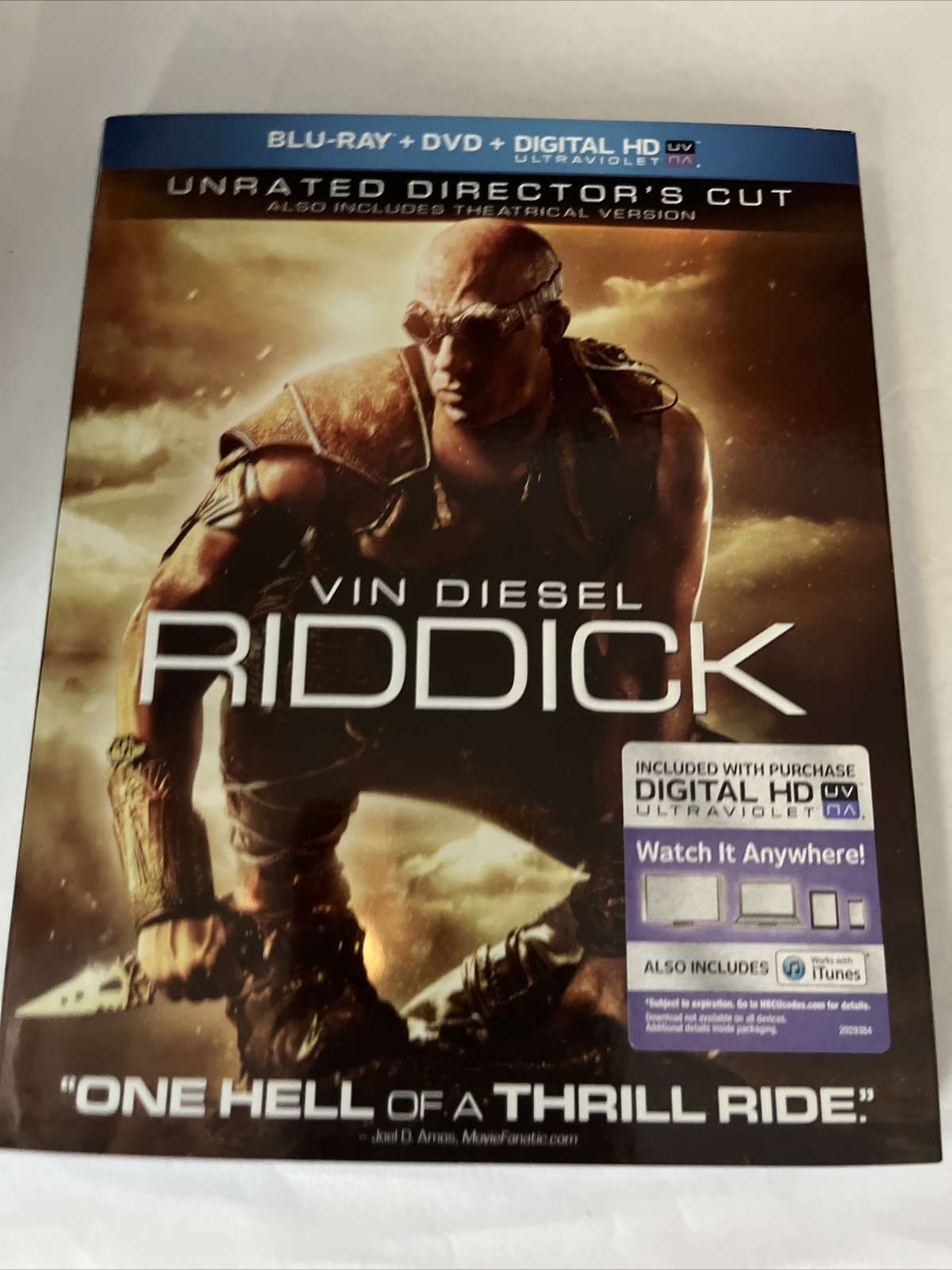 Riddick (Blu-ray/DVD, 2014, 2-Disc Set, Unrated Includes Digital Copy ...