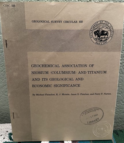 Michael Fleischer / Geochemical Association of Niobium Columbium 1952 ...