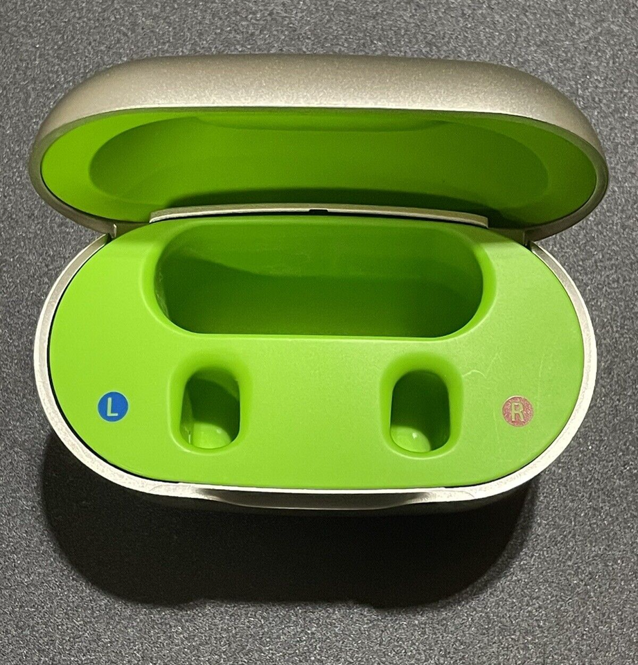 Phonak Life Charger Case with charging cord 075-3023-11 Audeo Lumity ...