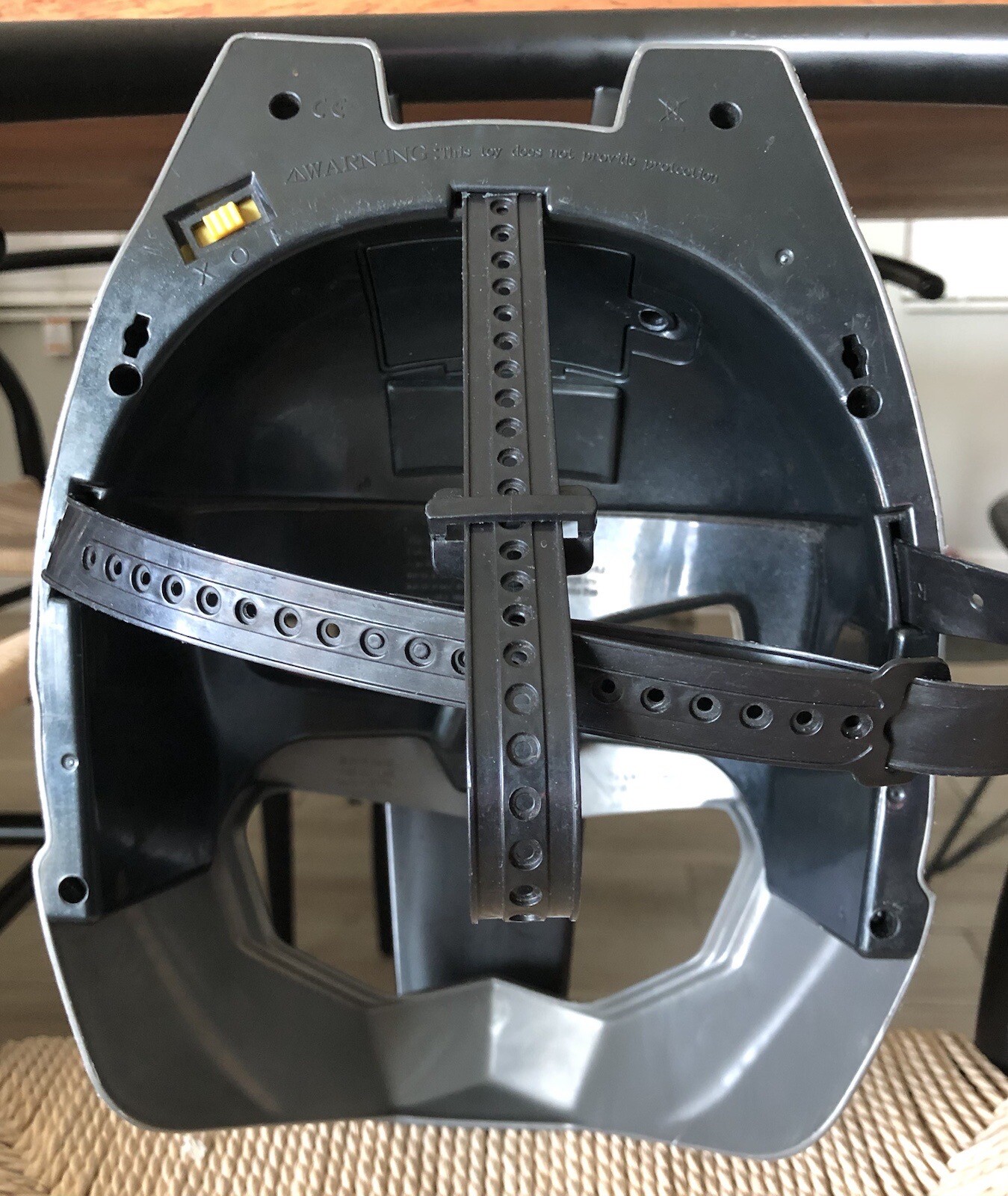 2015 DC Comic Batman vs Superman: Dawn Of Justice Batman Voice Charger ...