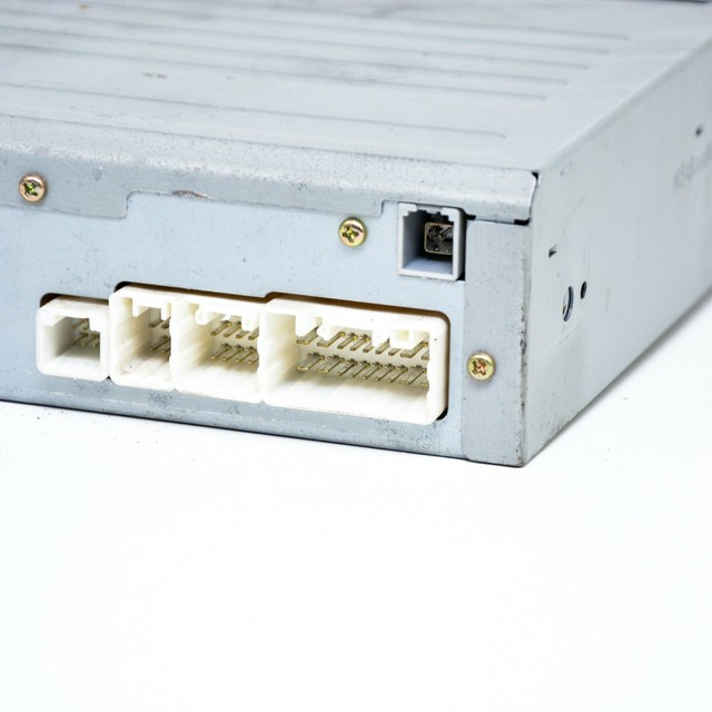 Toyota AVENSIS T25 06-08 Navi-computer Navigation Computer SATNAV ...