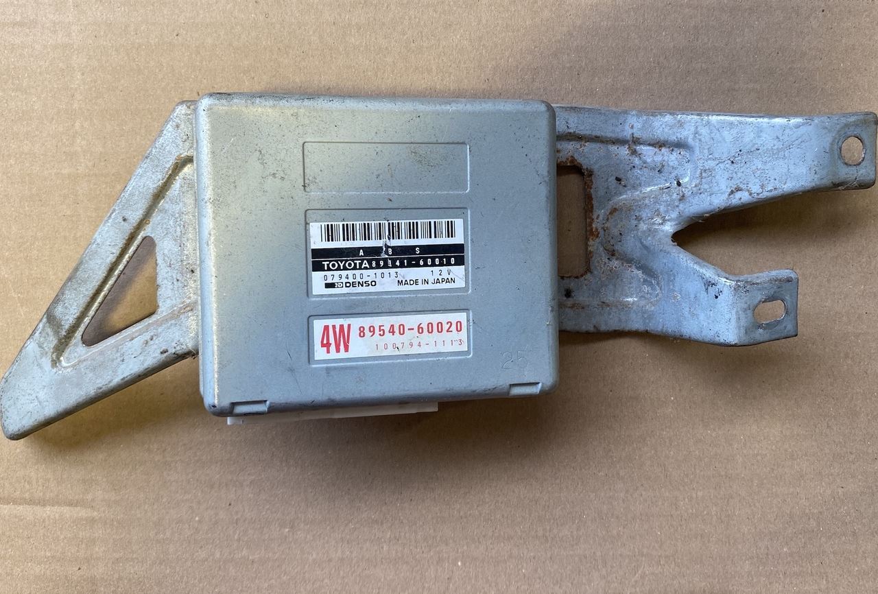 Toyota Land Cruiser OEM FZJ80 ABS Computer 89541-60010 | eBay