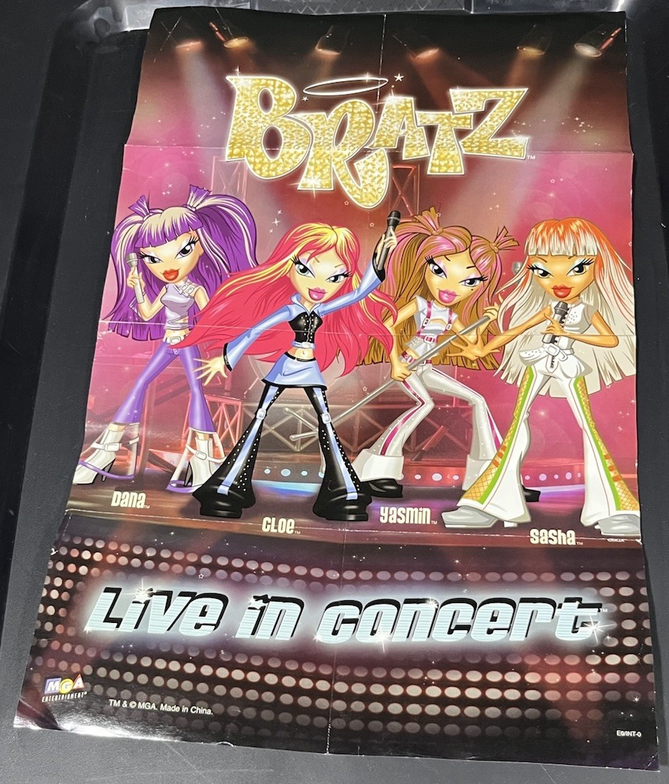 Bratz Girlz Doll Poster Space Angelz Live in Concert Cloe Yasmin Sasha ...