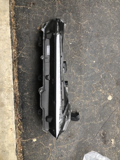 Lexus Toyota OEM Daytime Running Light Fr-daytime Run Lamp Left ...