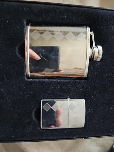 2005 Zippo Flask Gift/collector Box Set | eBay