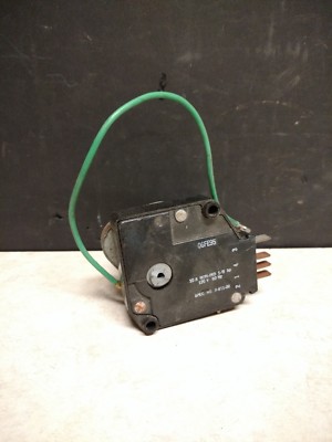 *NOS* VINTAGE Refrigerator Defrost Timer 06FE95 10A 1/3hp 120V B-931-00 ...
