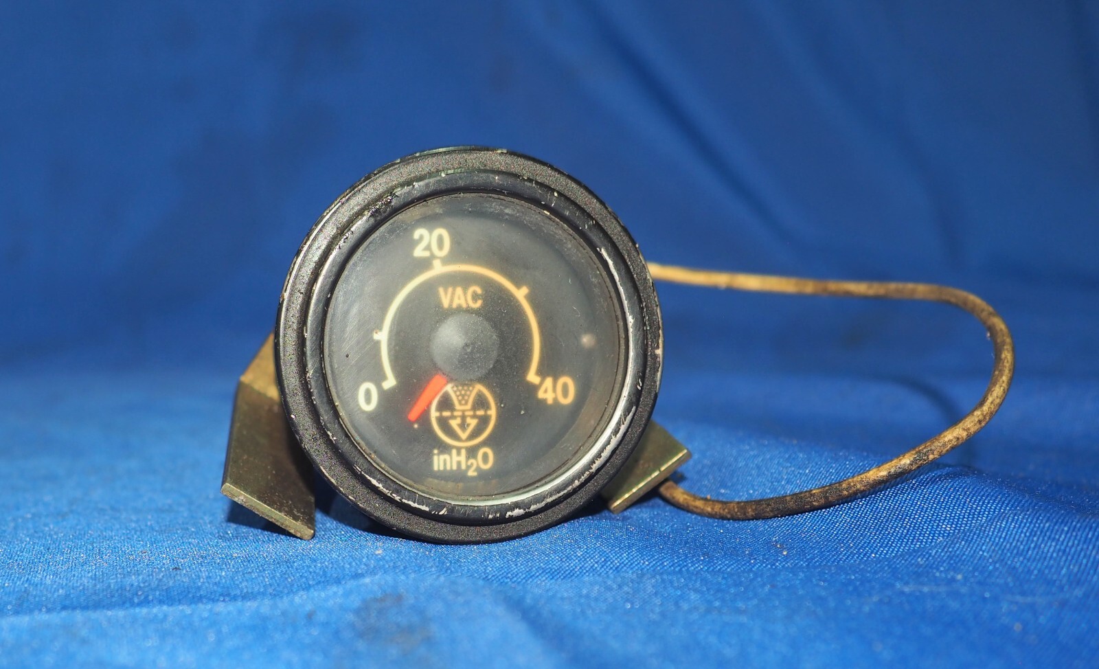 Freightliner Dashboard Instrument Cluster Air Restriction Vacuum Gauge ...