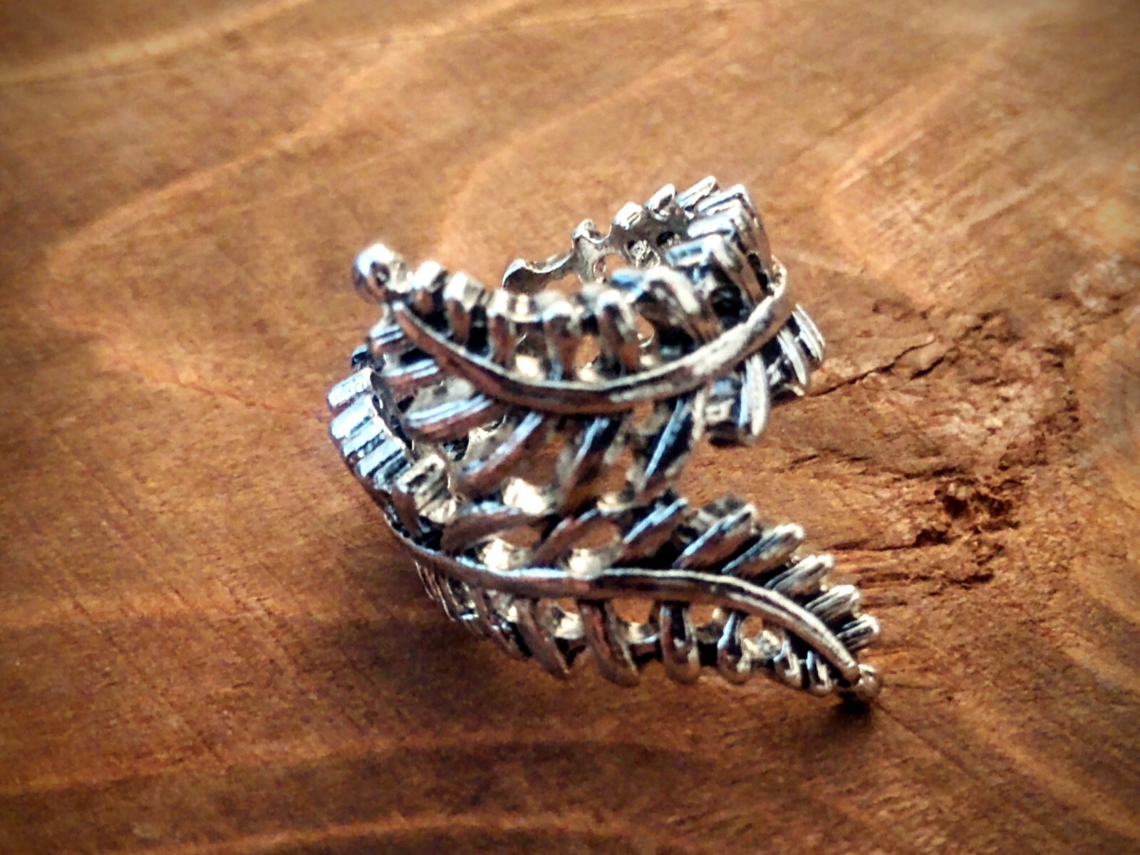 Stunning, Gorgeous &Unique Overlapping Wrap Around Vi… - Gem