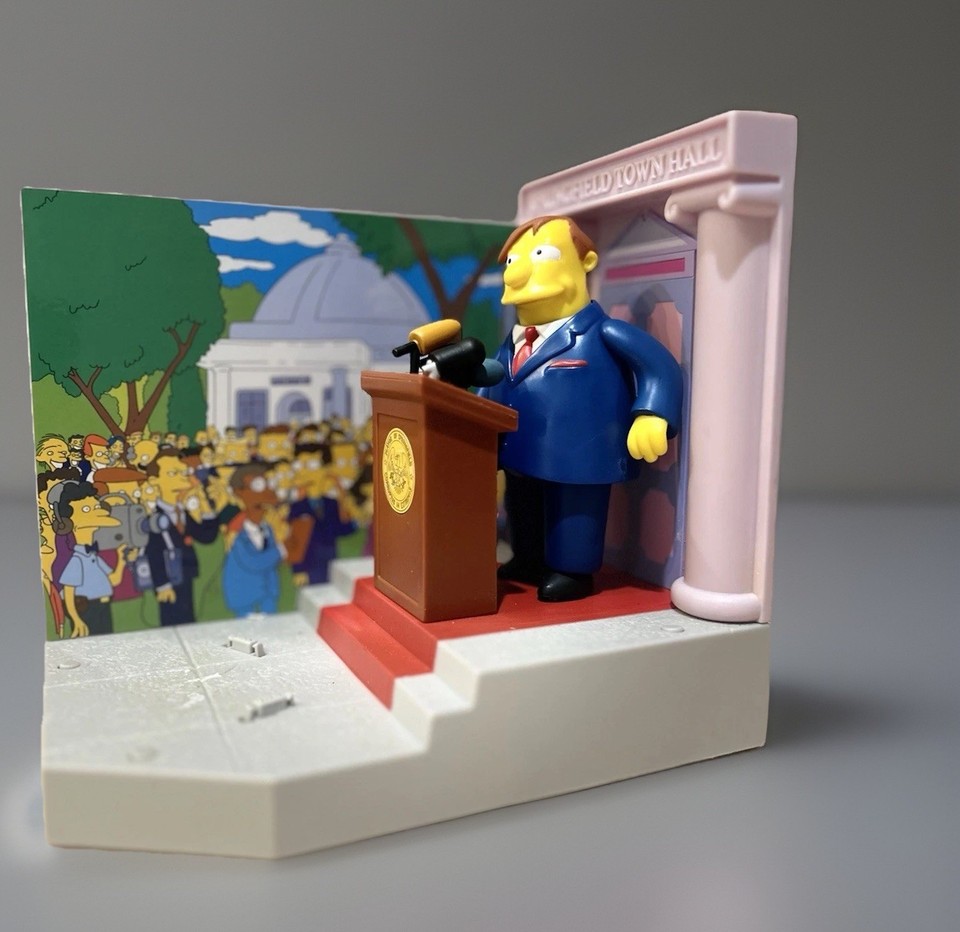 Simpsons Mayor Quimby Town Hall Playset – Playmates World of ...