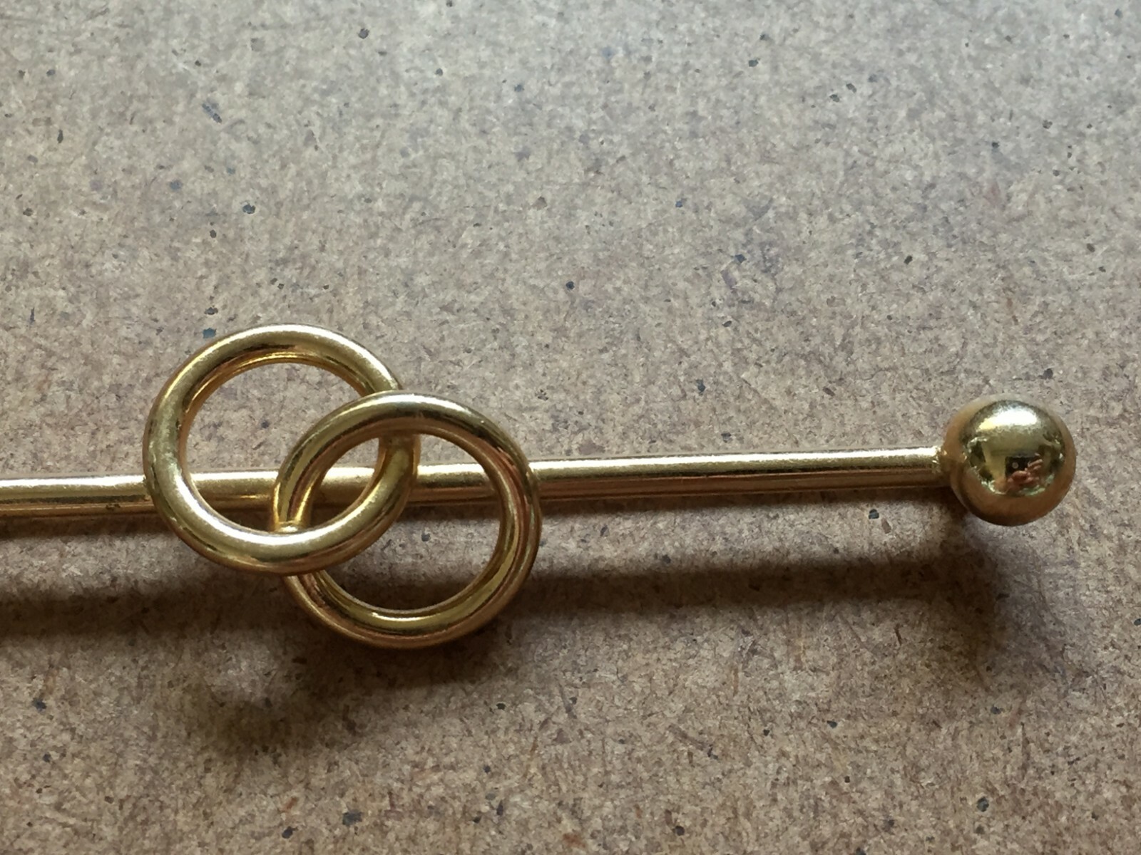 VINTAGE GOLD TONE NAPIER SIGNED LONG BROOCH PIN | eBay