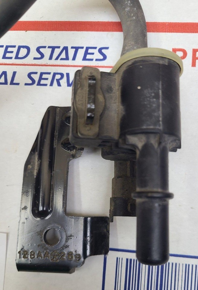 OEM 2013-2018 RAM VAPOR CANISTER PURGE CONTROL VALVE W HOSE & BRACKET ...