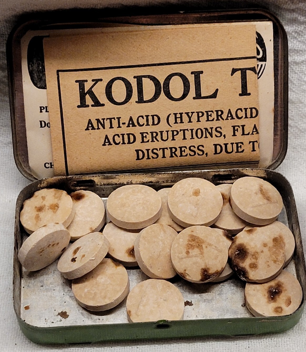 VINTAGE KODOL TABLETS MEDICINE TIN ADVERTISING DRUG PHARMACY CONTAINER ...