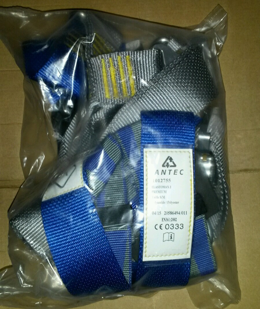 Harnais Taille S d’occasion | Plus que 2 à -70%