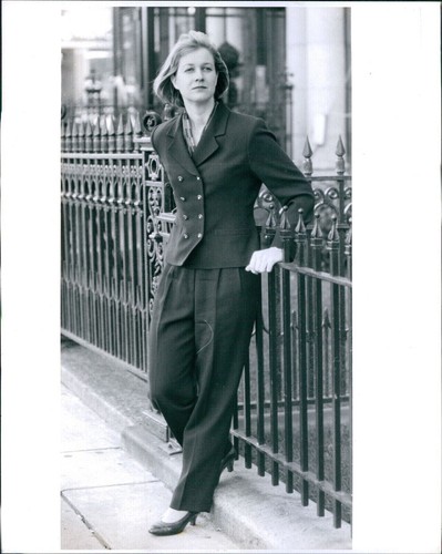 1997 Photo Kelly Flinn Bomber Pilot Us Air Force Boston Ma Book ...