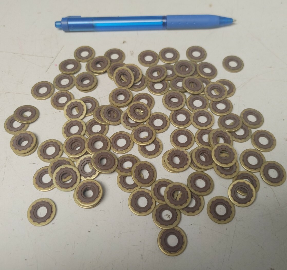 100 QTY Brass Bonded Seal Washers 15mm O.D. 7.94mm I.D. 5.9mm F. 1.9mm ...