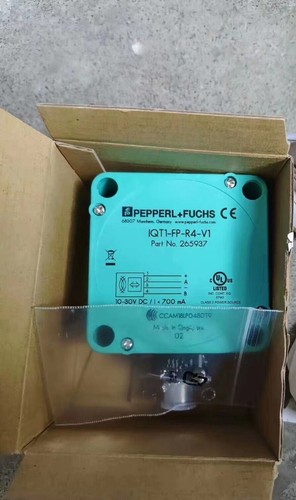 RFID reader IQT1-FP-R4-V1 ALL new IN BOX #E8 | eBay