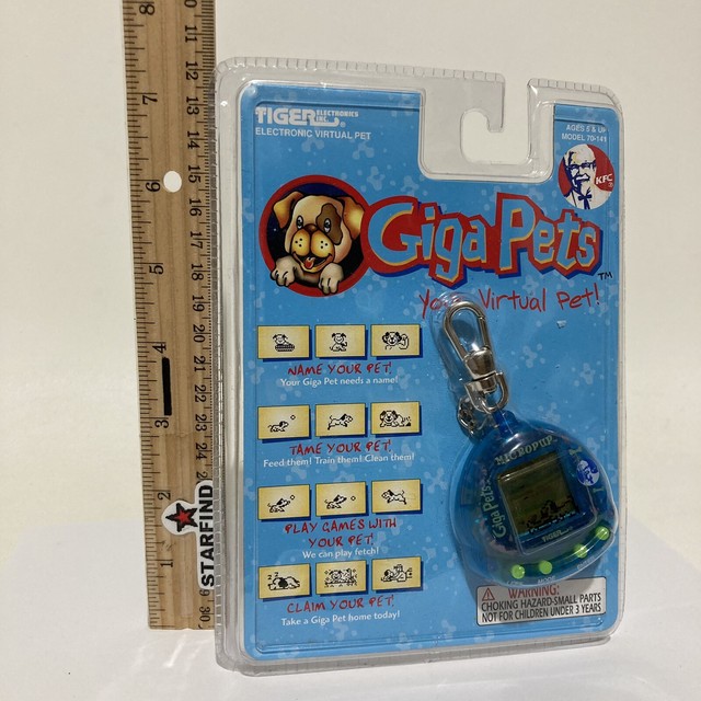 Giga Pets Micro Pup Dog Keychain Tiger Electronics KFC Virtual Pet 1997 ...