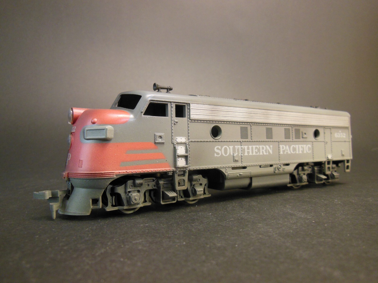 HO SCALE ATHEARN SOUTHERN PACIFIC F7A UNPOWERED LOCOMOTIVE CUSTOM ...